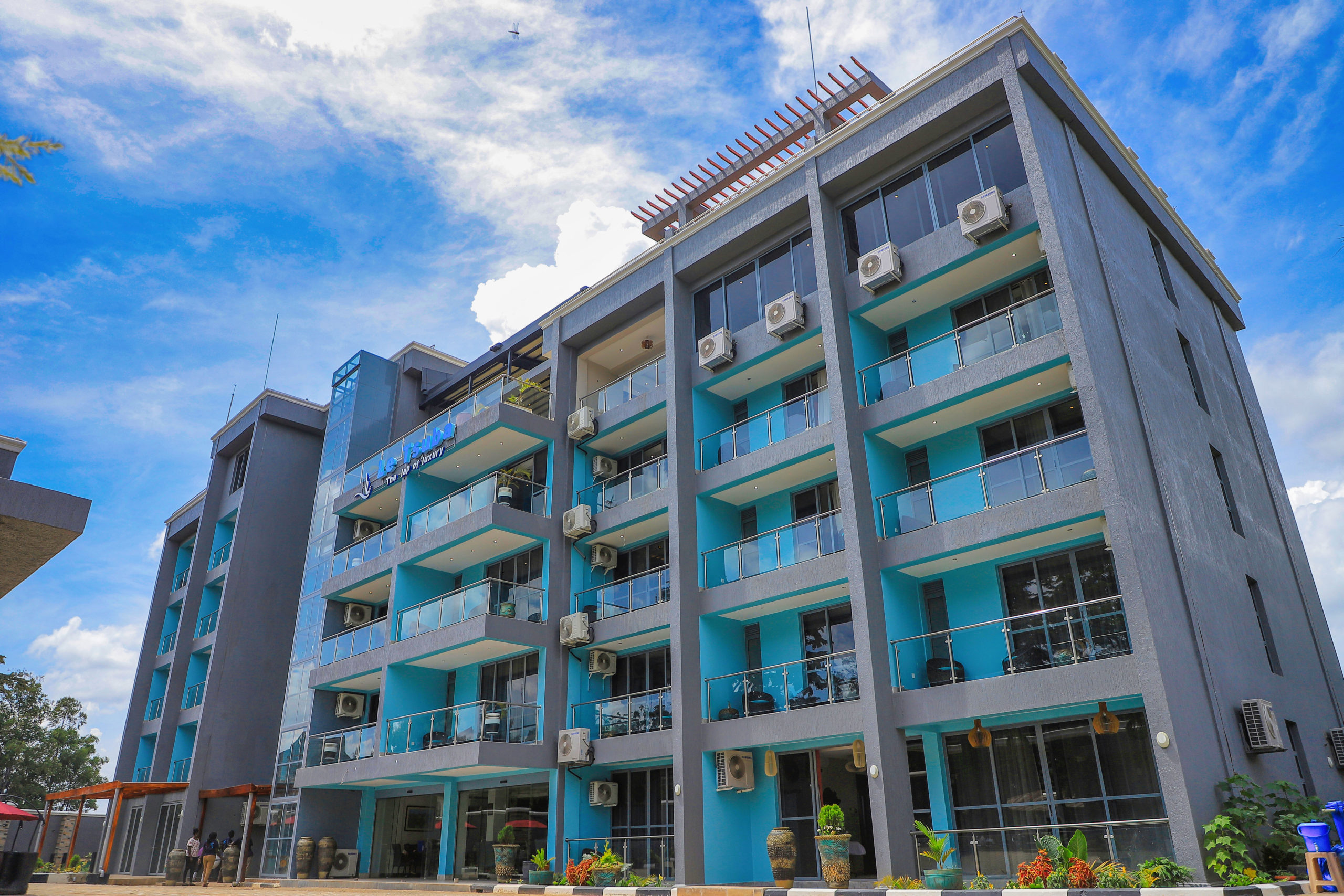Home - Le tsuba Hotel
